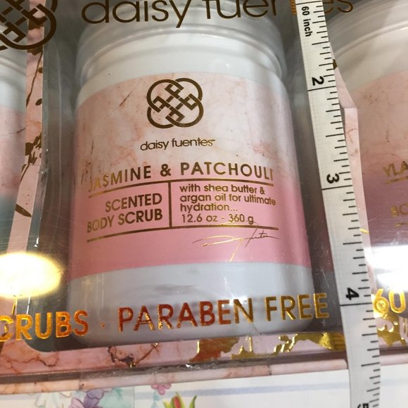 Daisy Fuentes | Bath & Body | Daisy Fuentes Three Scented Body Scrub ...
